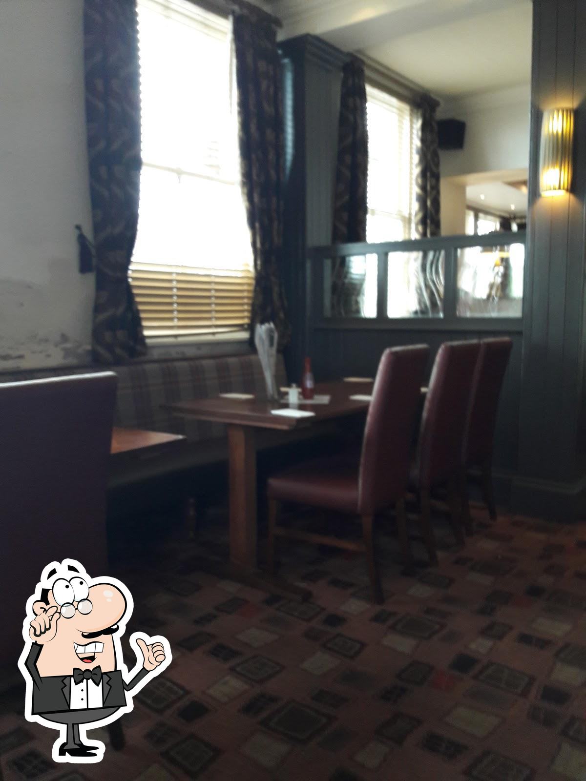 Golden Lion (Swinton), Manchester - Restaurant menu, prices and reviews
