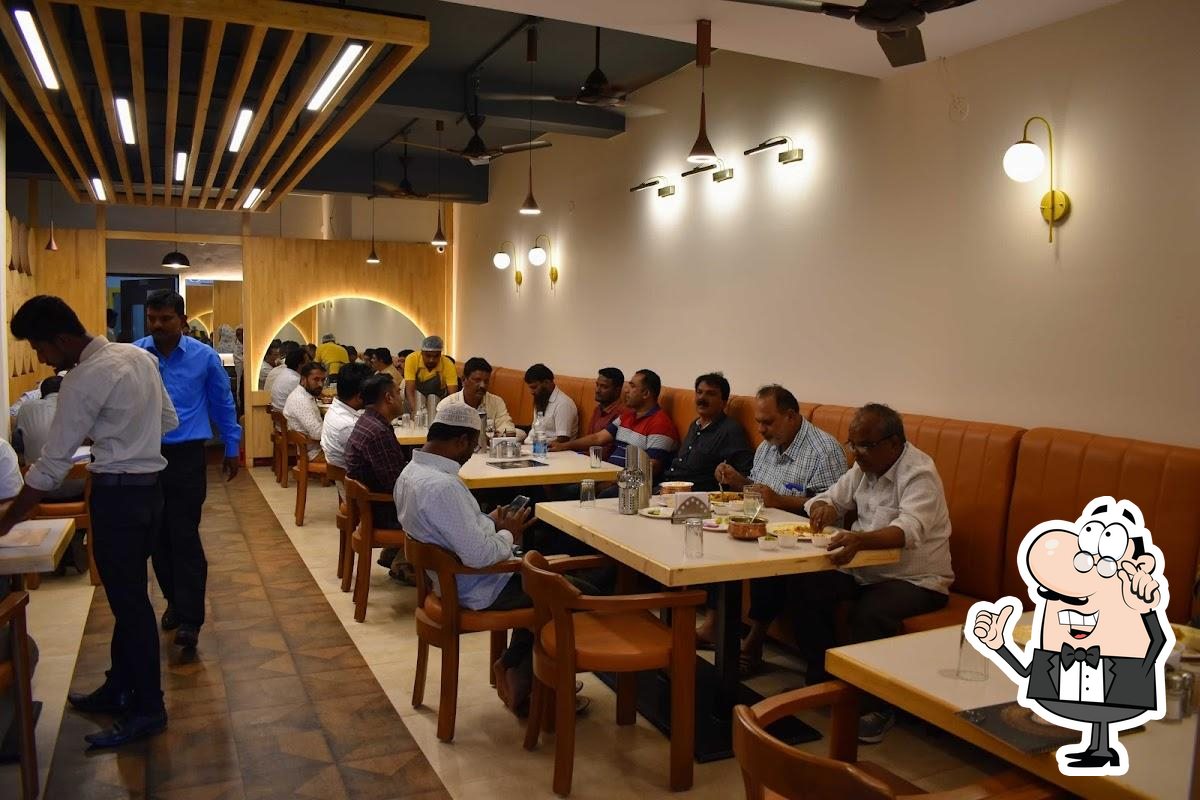 Hayat Family Restaurant Lazeez Pakwan, Hubballi - Restaurant reviews