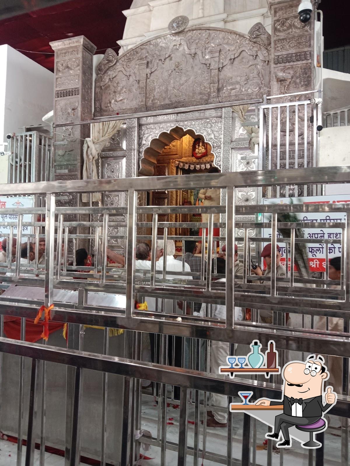 Shri Khatu Shyam Toran Dwar, Khatoo - Restaurant reviews