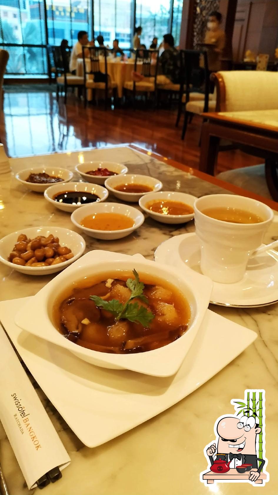 Loong Foong Chinese Restaurant, Bangkok, 204 Ratchadaphisek Rd ...