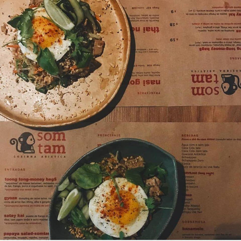 Menu at Som Tam restaurant, Londrina
