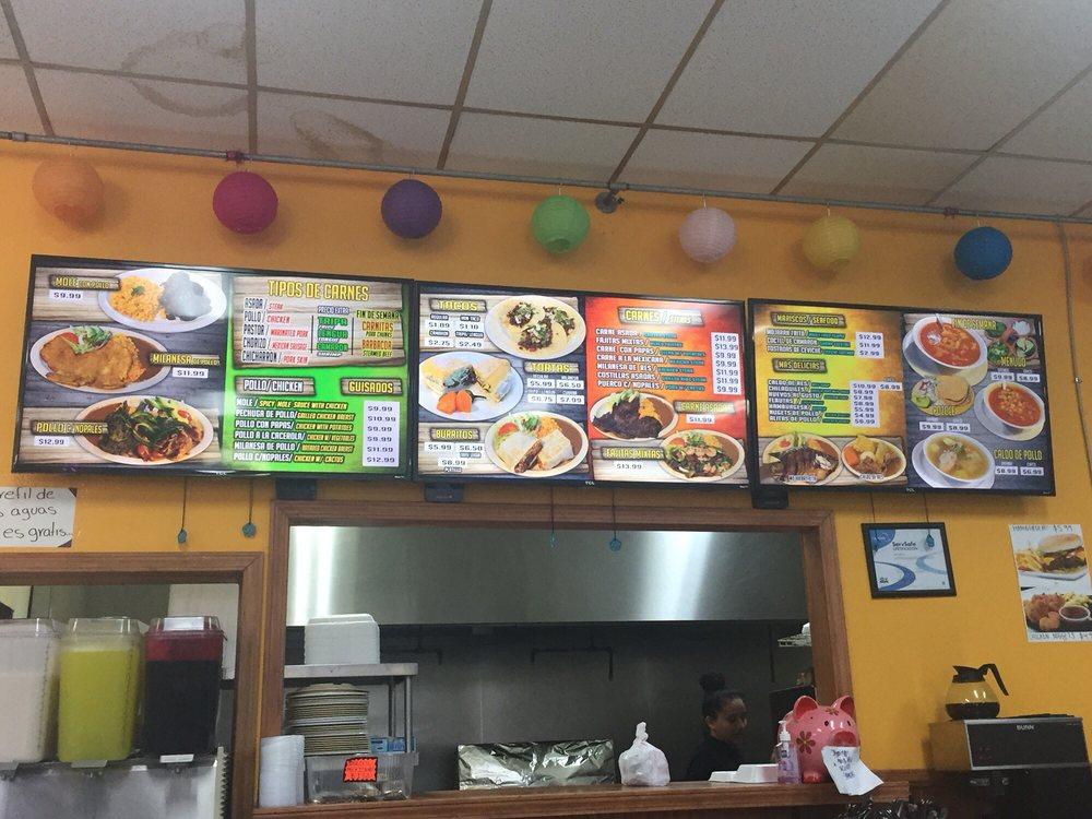 Menu at La Villa restaurant, Acworth