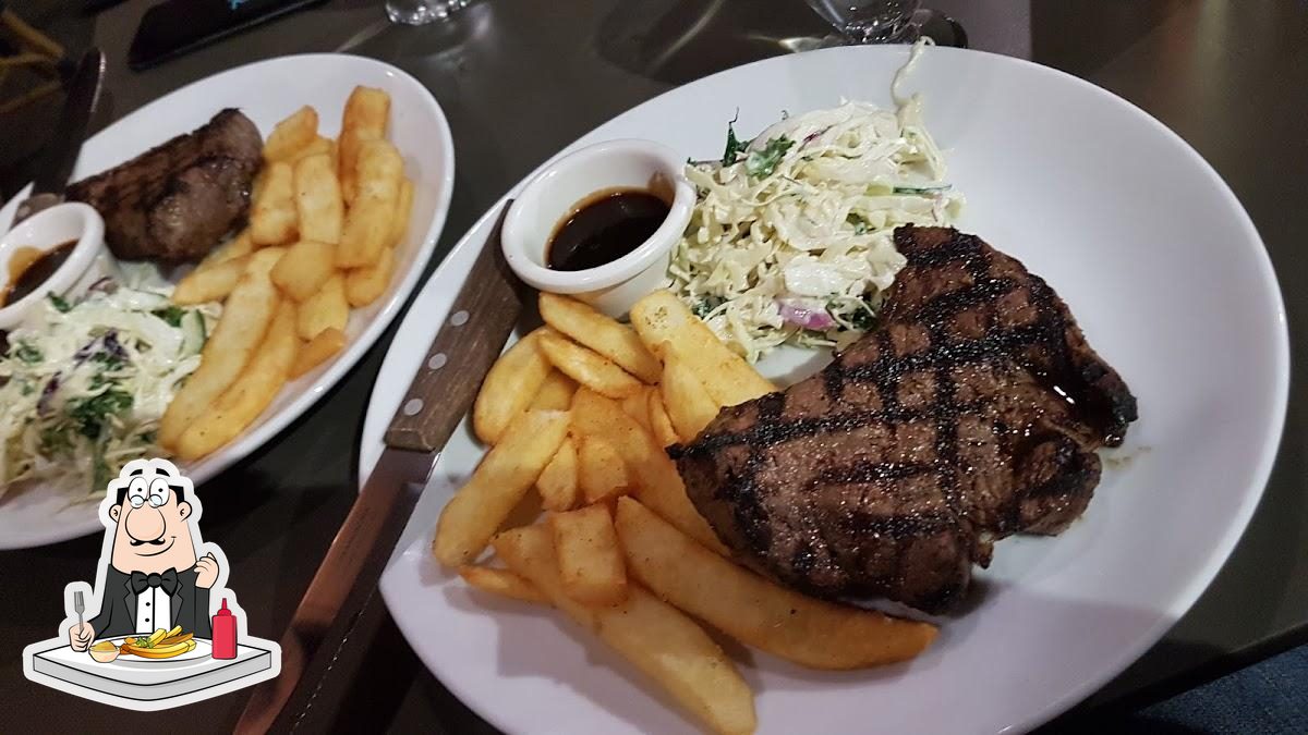 Potts Point Hotel in Potts Point - Restaurant menu and reviews