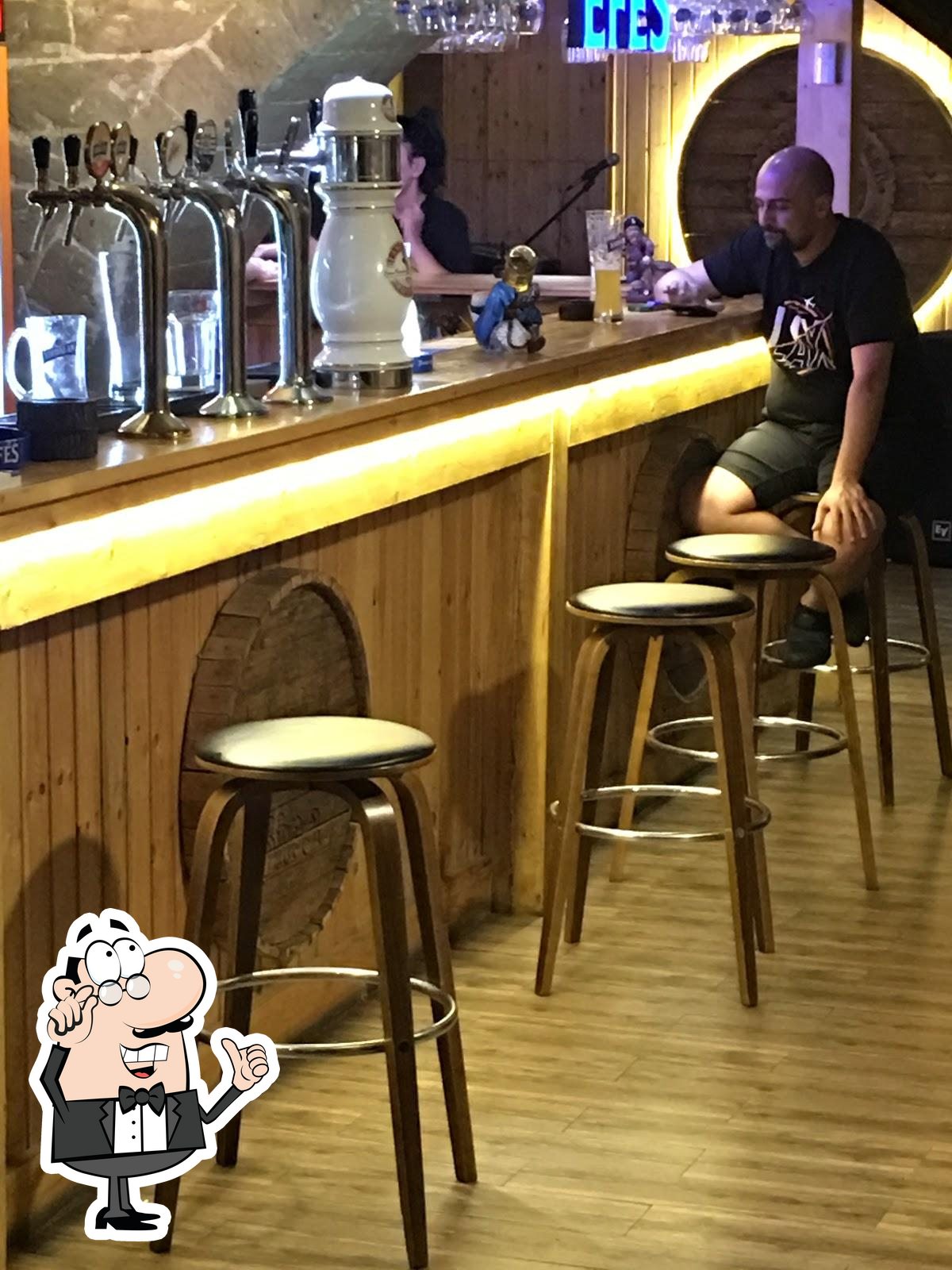 Rasputin Bar, Dubai, Street # 45C - Restaurant menu and reviews