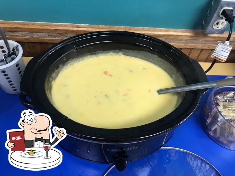 Outlaw Pizza in Corydon - Restaurant menu and reviews
