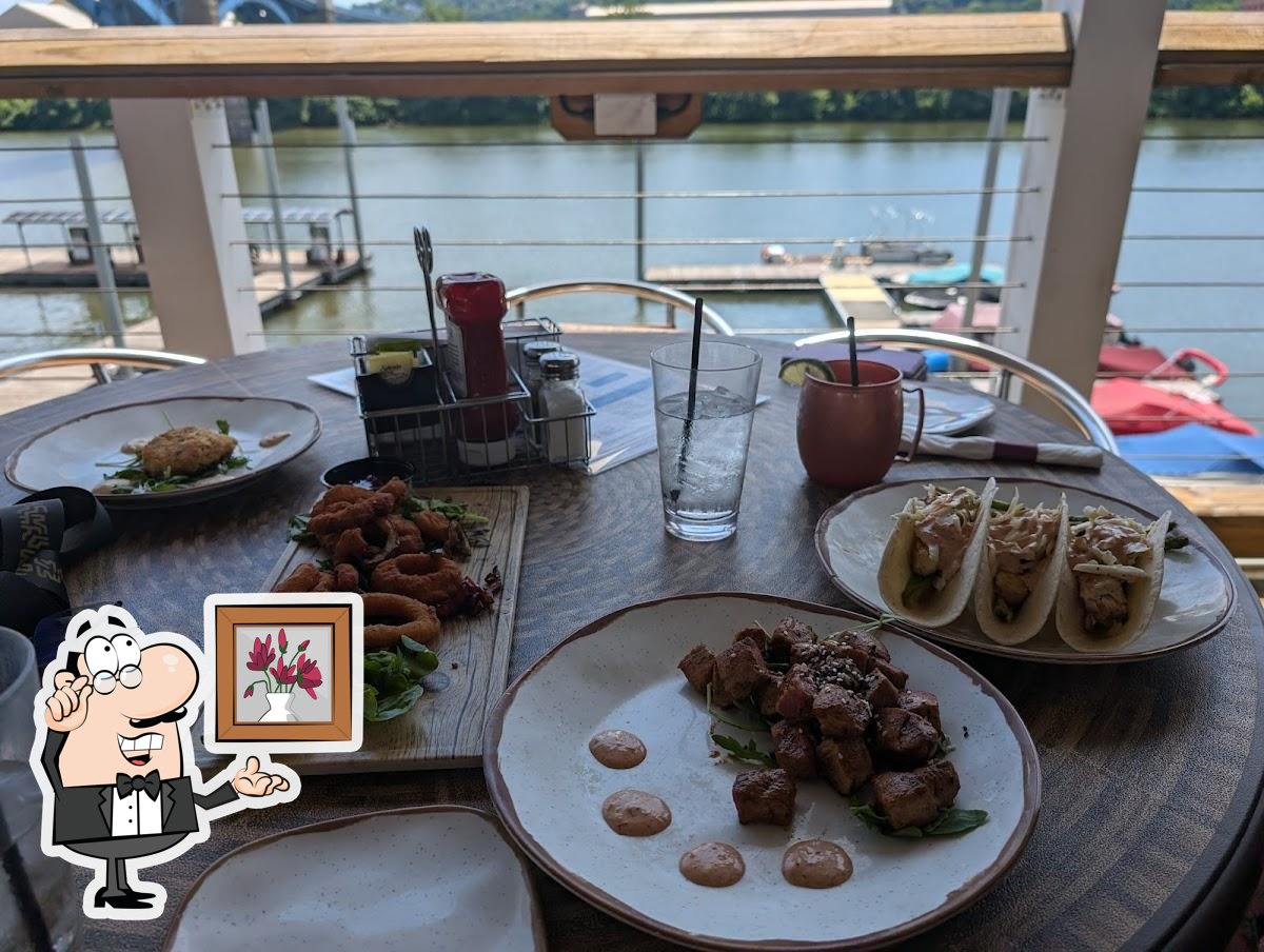 Redfin Blues, Pittsburgh - Restaurant menu, prices and reviews