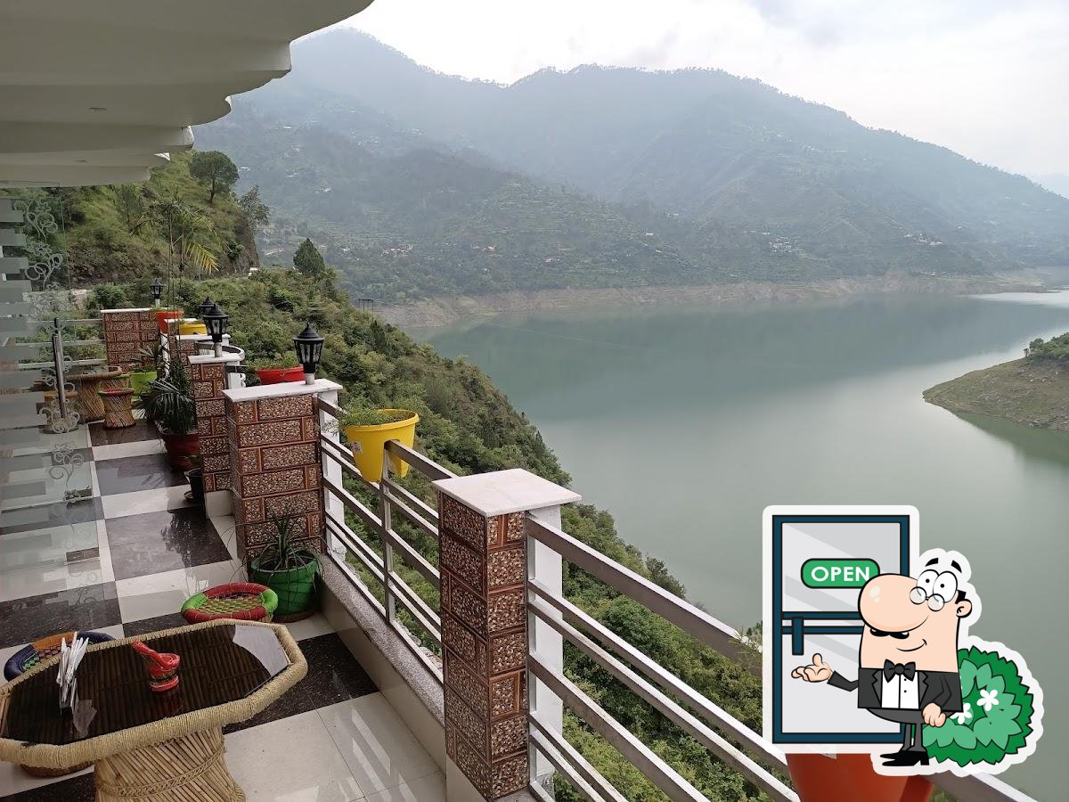 Selfie Point Hotel & Restuarant (PEEPALDALI), India - Restaurant reviews