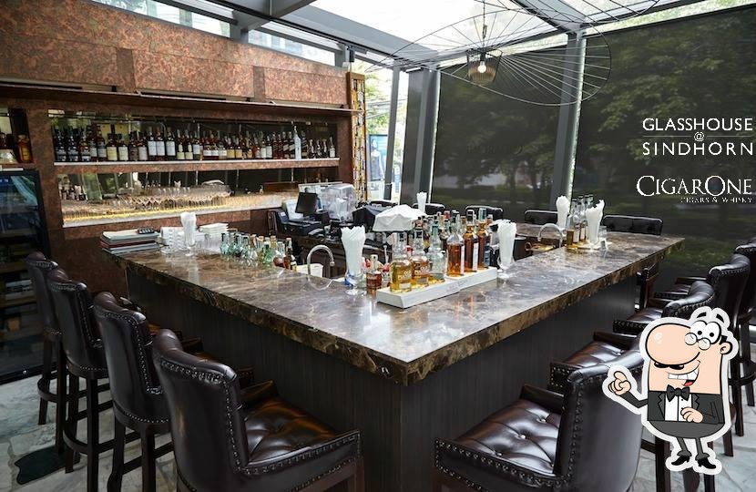 CigarOne pub & bar, Bangkok - Restaurant reviews