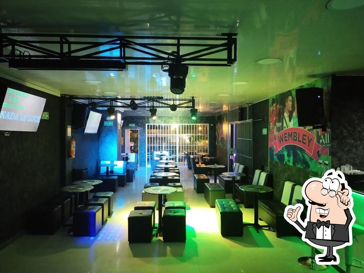 WEMBLEY DISCO BAR, Bogotá - Restaurant reviews