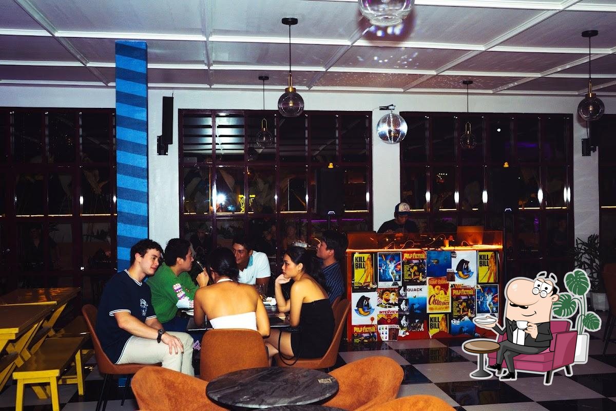 Ugly Duck Tapas & Rooftop Lounge, Makati - Restaurant menu, prices and ...