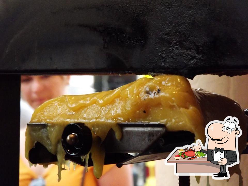 Red Cow Carvery, London, Cutty Sark for Maritime Greenwich - Restaurant ...