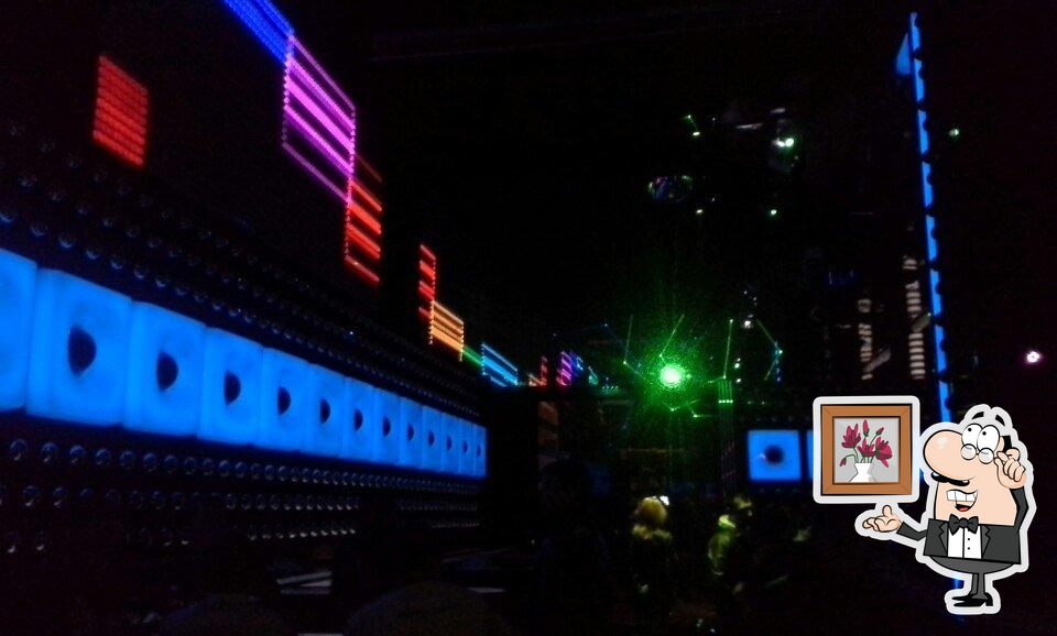 Dance Club Oppium, Ruse
