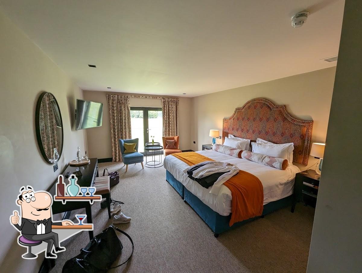 The Baraset Barn, Stratford-upon-Avon - Restaurant menu, prices and reviews