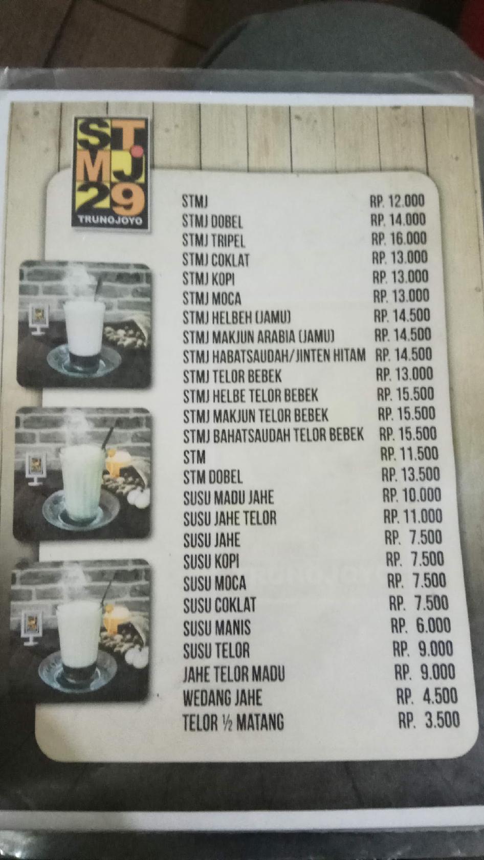 Menu at STMJ 29 Trunojoyo, Malang