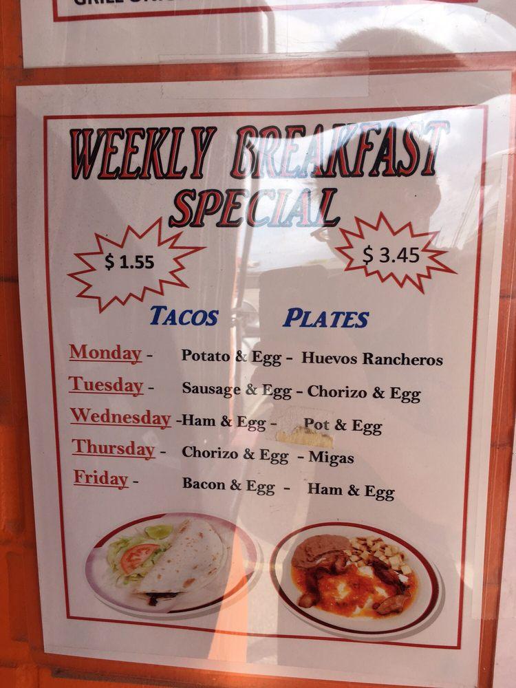 Menu at Taqueria El Chato restaurant, Kingsville