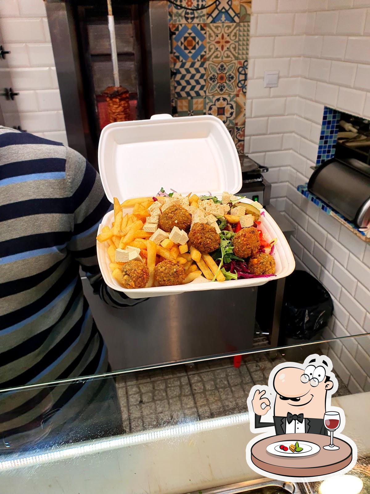 Petarda Kebab u Aliego - Plac Nowy, Kraków, plac Nowy 4A/lokal 7 ...
