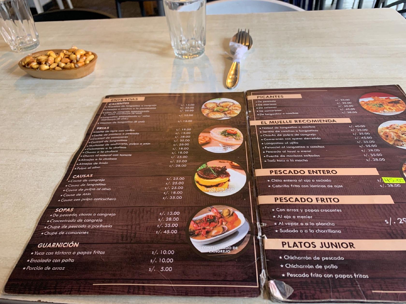Menu at El Muelle restaurant, Barranco District