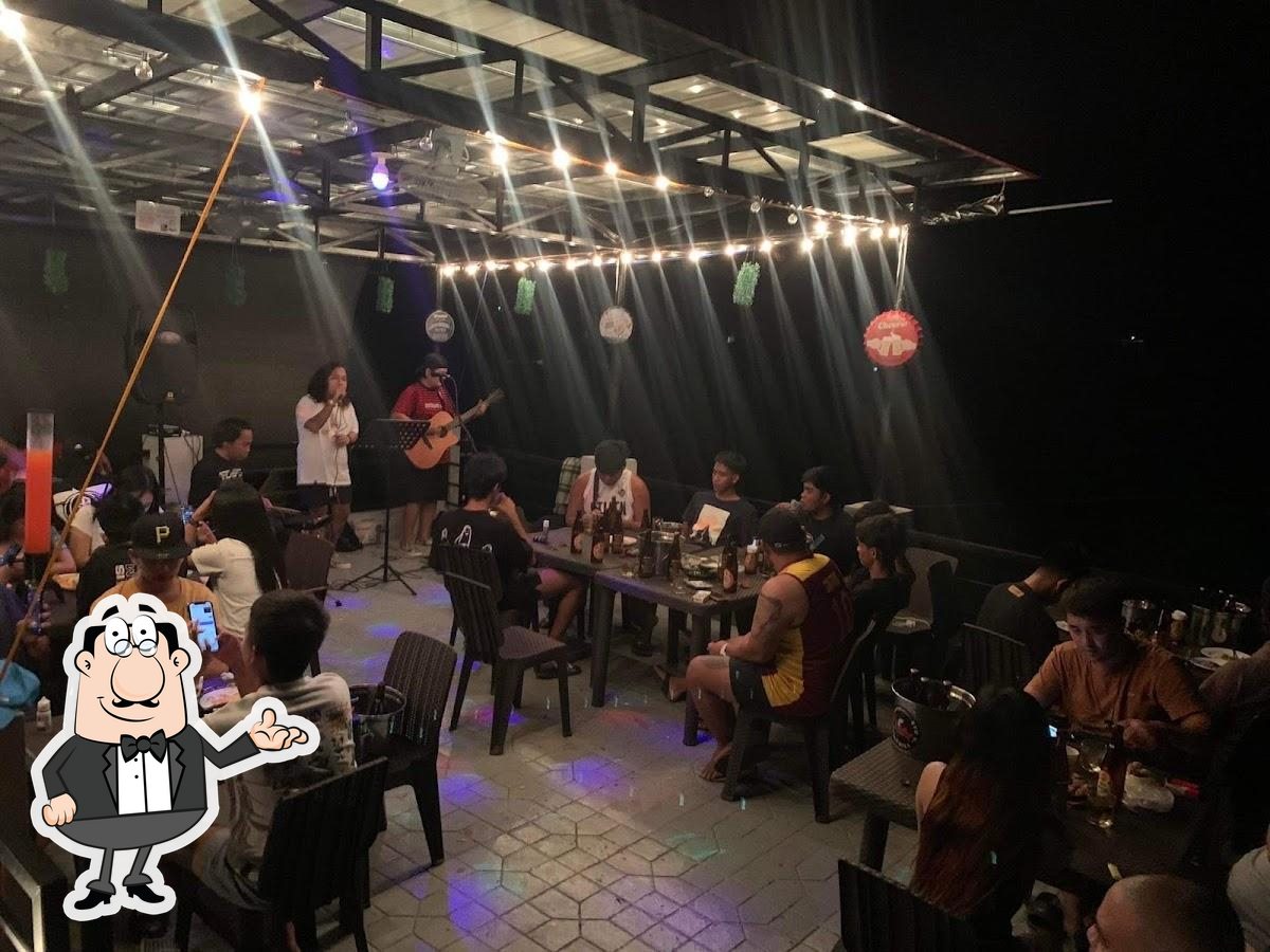 D’ Rooftop Chill’n Bar, Science City of Muñoz - Restaurant reviews