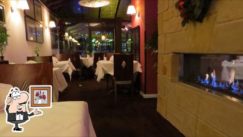 4 Seasons in Hamilton - Restaurant menu and reviews