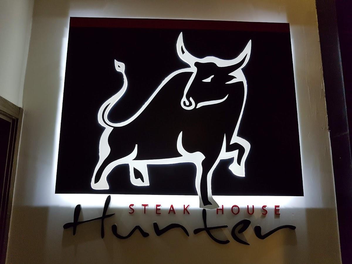 Hunter Steakhouse, Punta Cana, Playa Arena Gorda Carretera El Macao ...