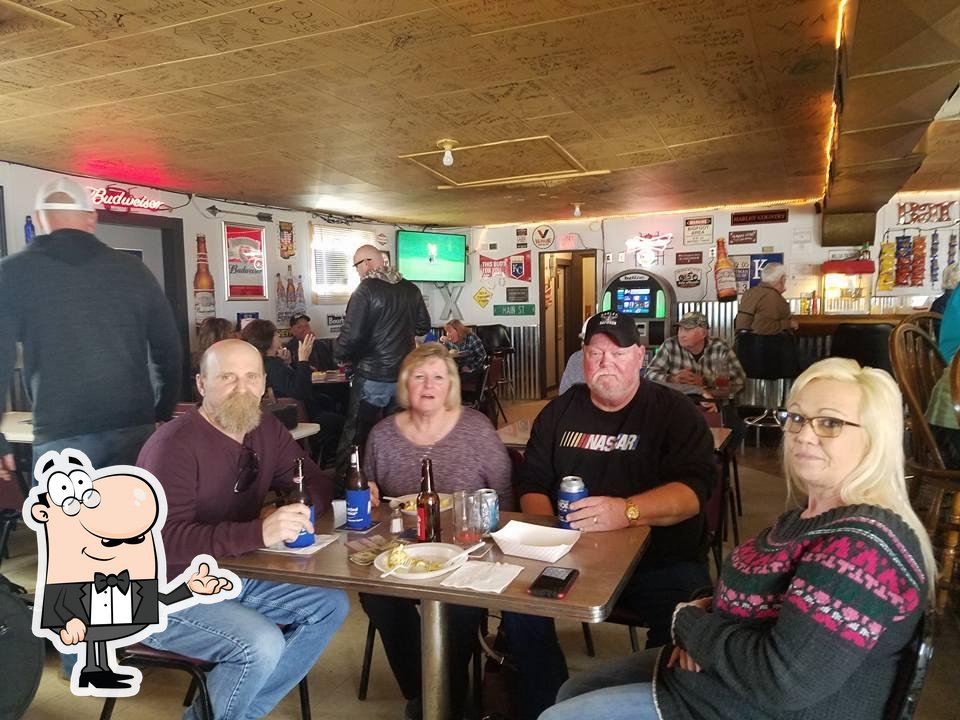 Silver Dollar in Hutchinson - Restaurant reviews