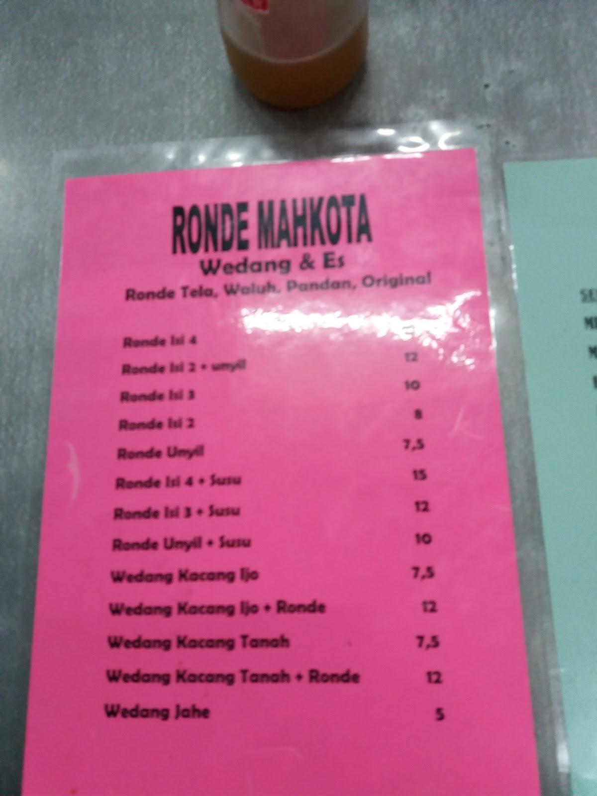 Menu at Wedang Ronde Mahkota restaurant, Semarang