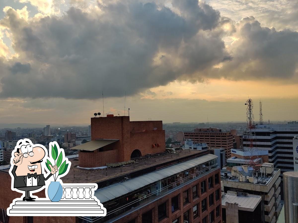 Restaurante Sky 15 Rooftop, Bogotá - Carta del restaurante y opiniones
