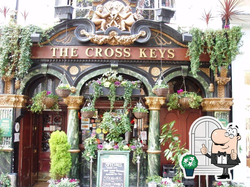The Cross Keys, 31 Endell St in London - Restaurant menu and reviews