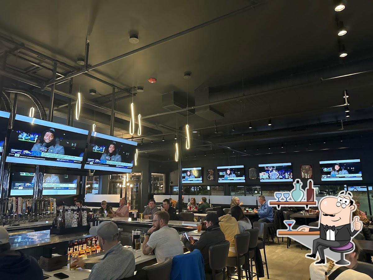 Joe Kool's Novi Bar & Grill, Novi - Restaurant menu, prices and reviews
