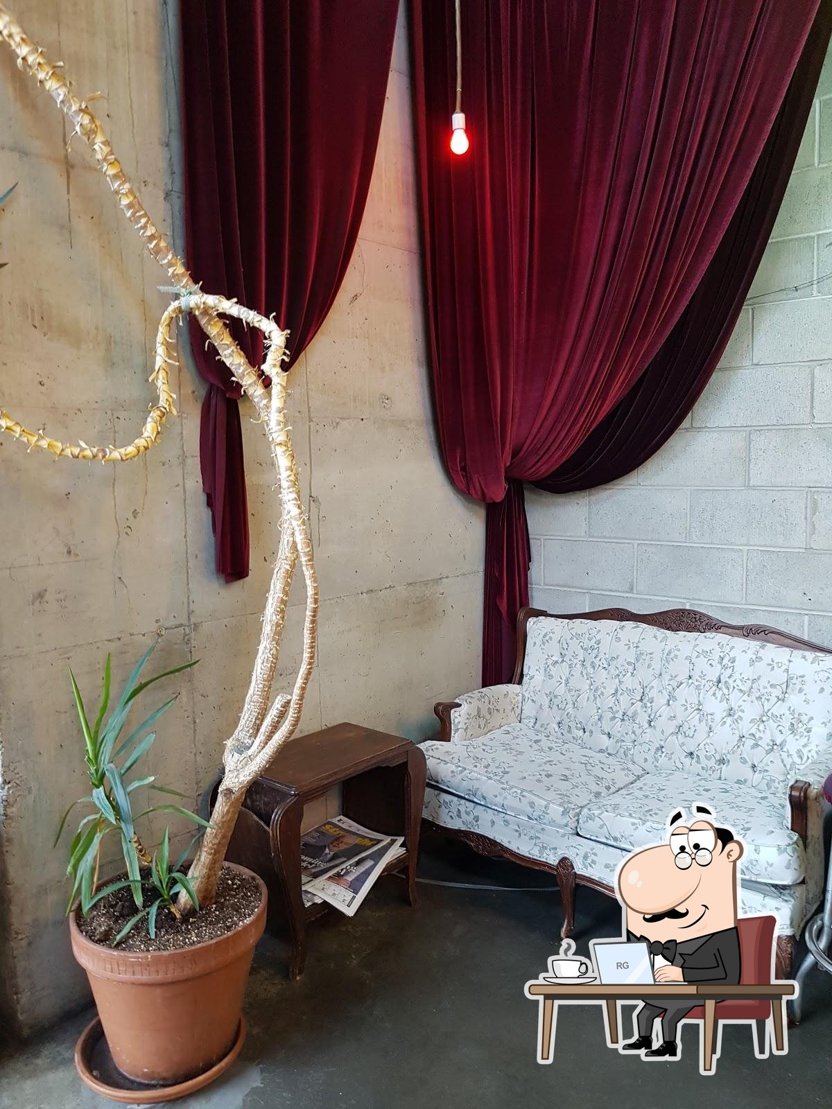 Java Cat Cafe Vancouver in Vancouver - Restaurant menu and reviews