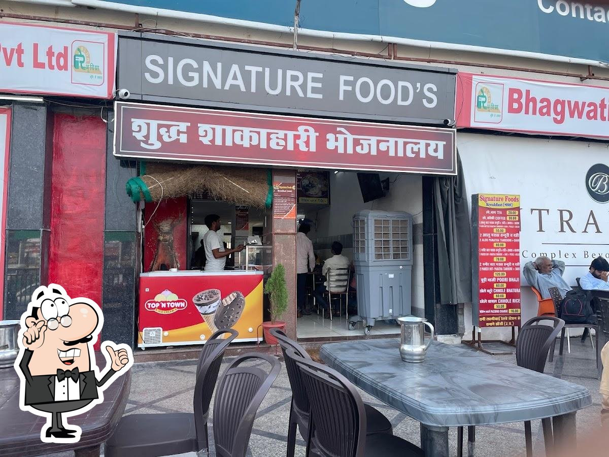 Signature food's, Jhansi - Restaurant menu, prices and reviews