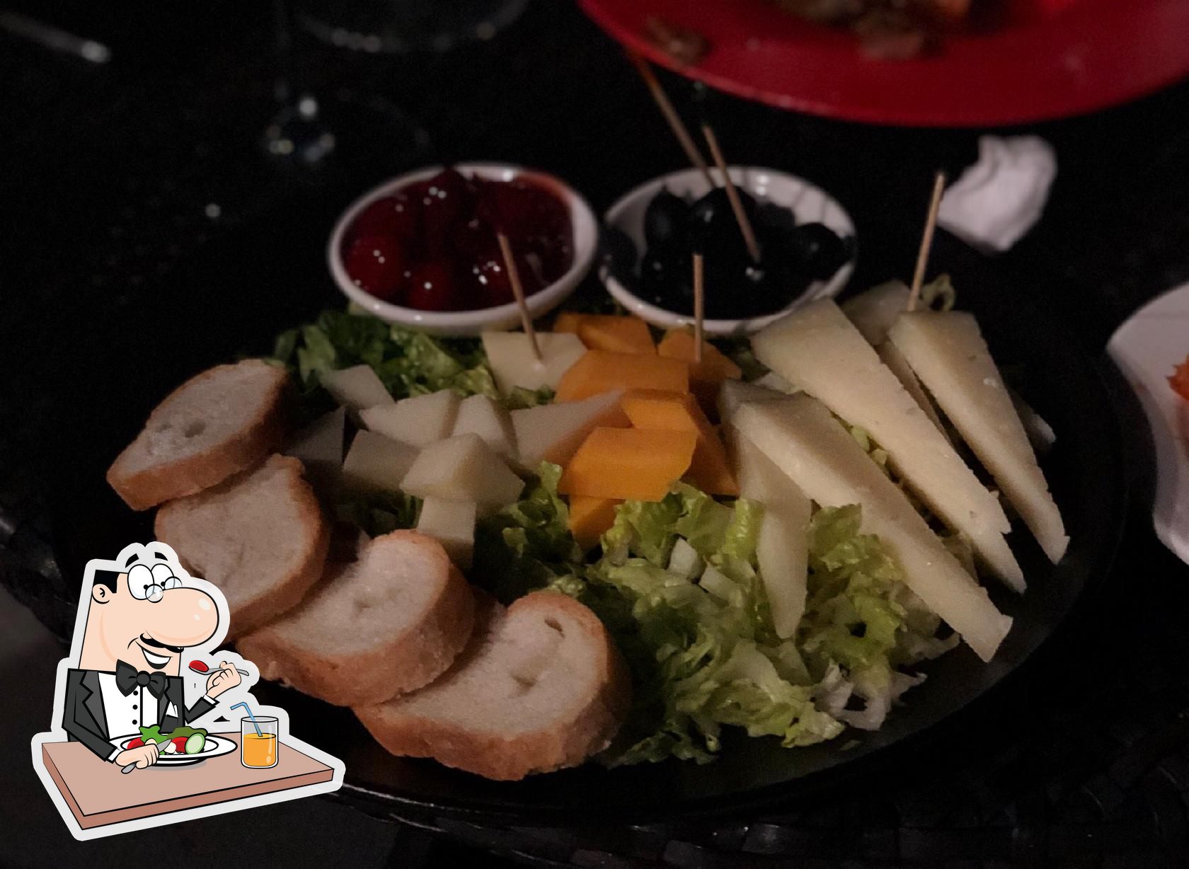 Straight Up Rooftop Bar at Seda Vertis North, Quezon City - Restaurant ...