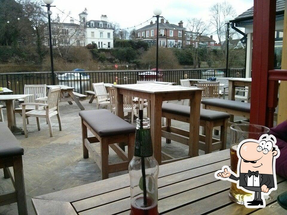 The Boathouse, Chester - Restaurant menu, prices and reviews
