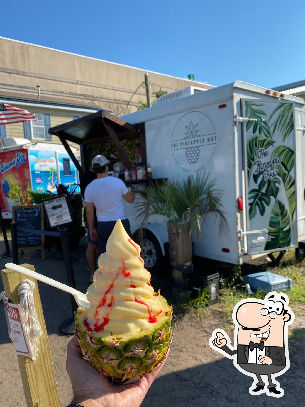 The Pineapple Hut, Folly Beach - Restaurant menu, prices and reviews