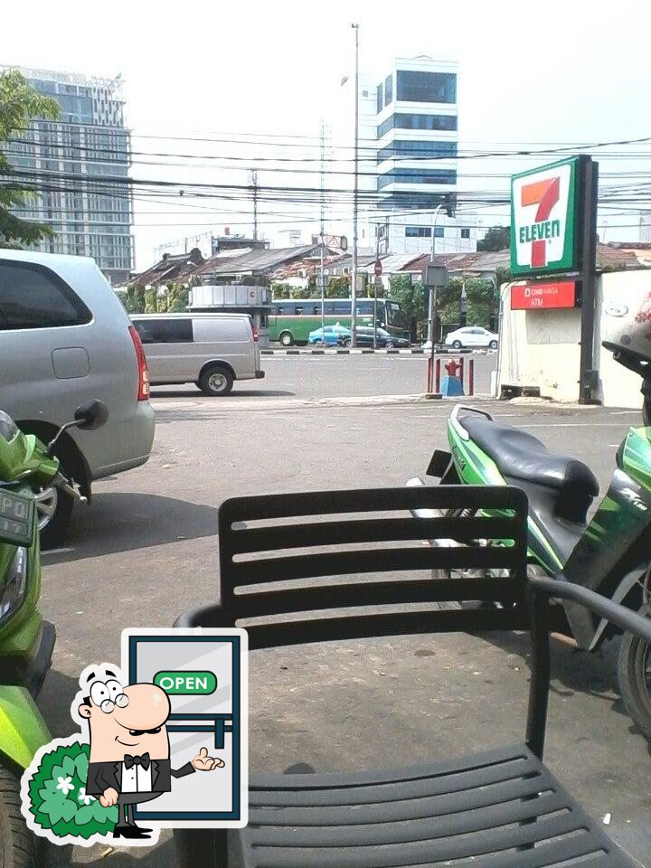 Sevel patung tani restaurant, Jakarta