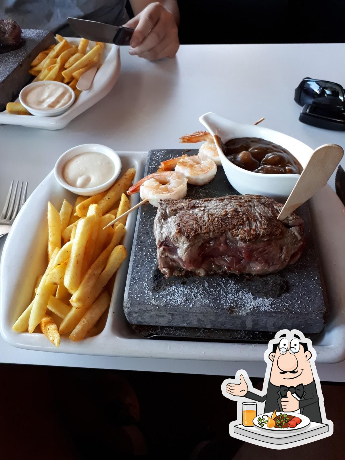The Cube Hotel in Toowoomba City - Restaurant menu and reviews
