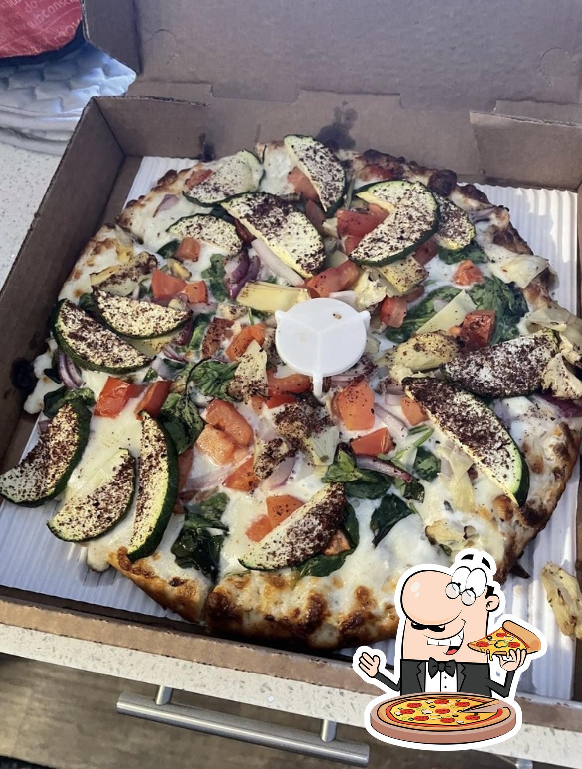 Chloe's Pizza in Seaside - Restaurant menu and reviews