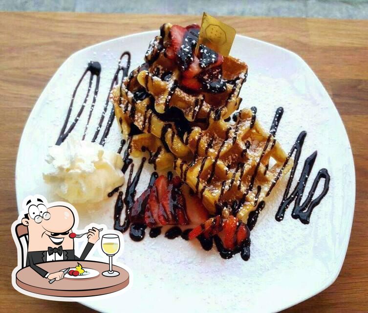Off the Grid Waffle Cafe in Vancouver - Restaurant reviews
