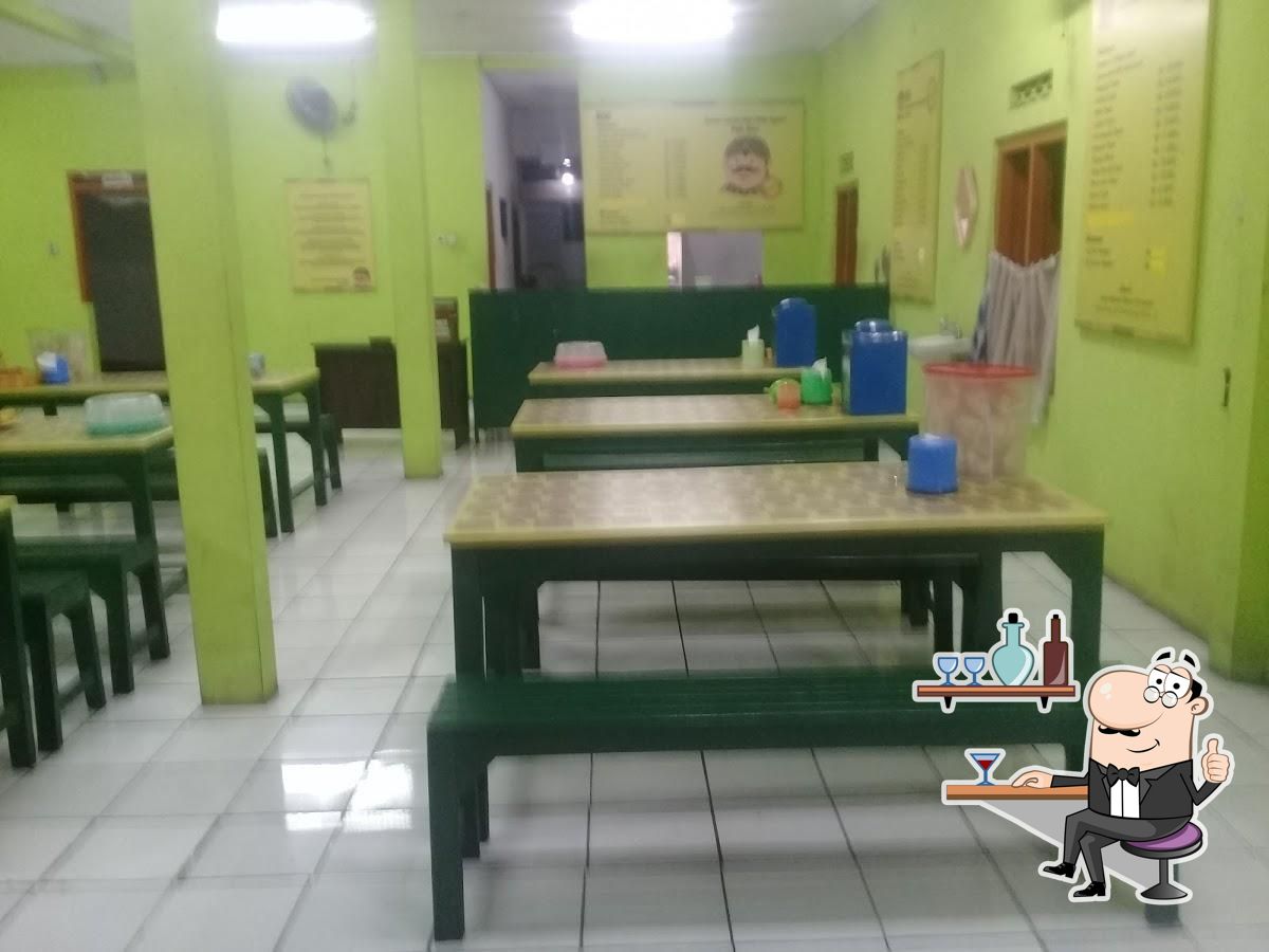 Asem Asem Dan Sop Ayam Kampung Pak Bon restaurant, Kendal - Restaurant ...
