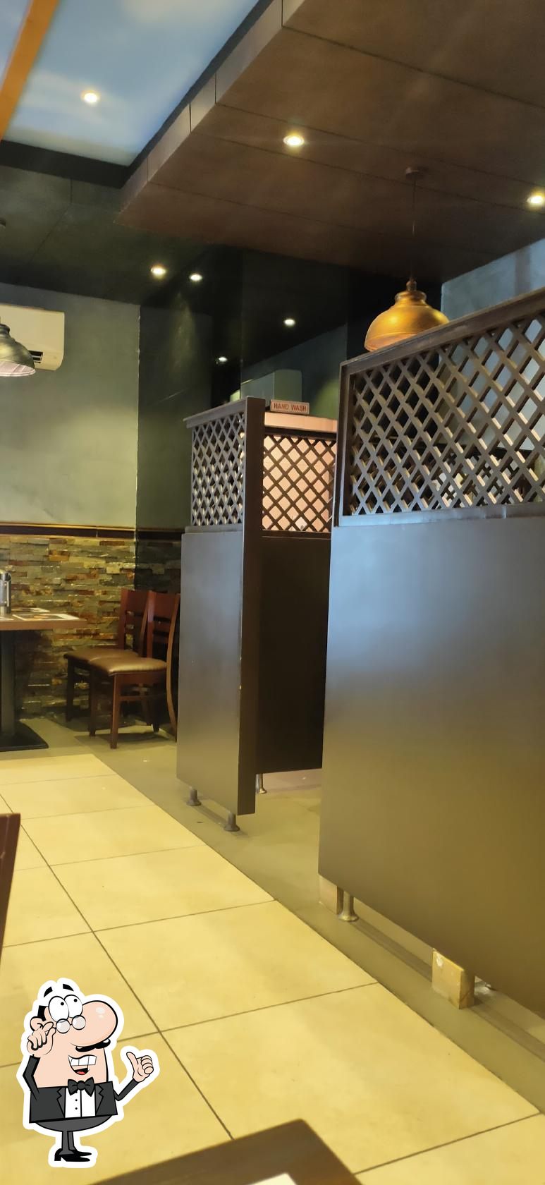 GATE PLUS RESTAURANT, Dubai - Carta del restaurante y opiniones