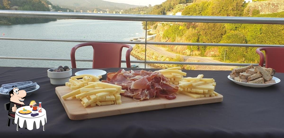 O Marques Tapas & Francesinhas restaurant, Crestuma - Restaurant reviews