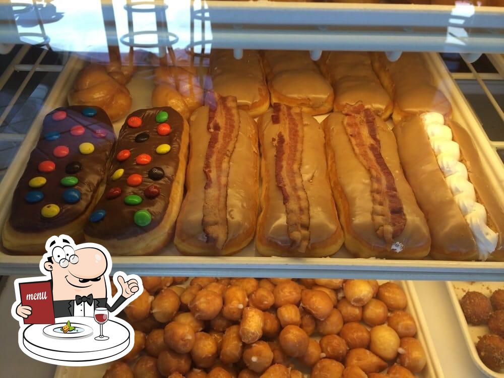Rainbow Donuts Cafe & Deli, 3831 E Thunderbird Rd in Phoenix ...