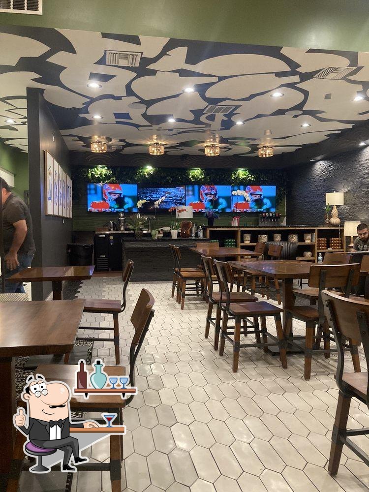 Lemón Zëst, Los Angeles - Restaurant menu, prices and reviews