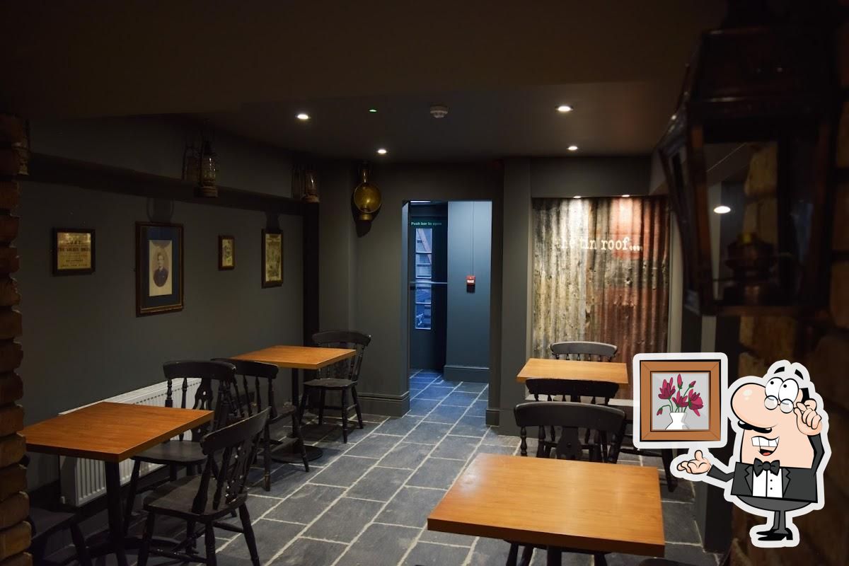 The Tin Roof Bar, Bray - Restaurant menu, prices and reviews