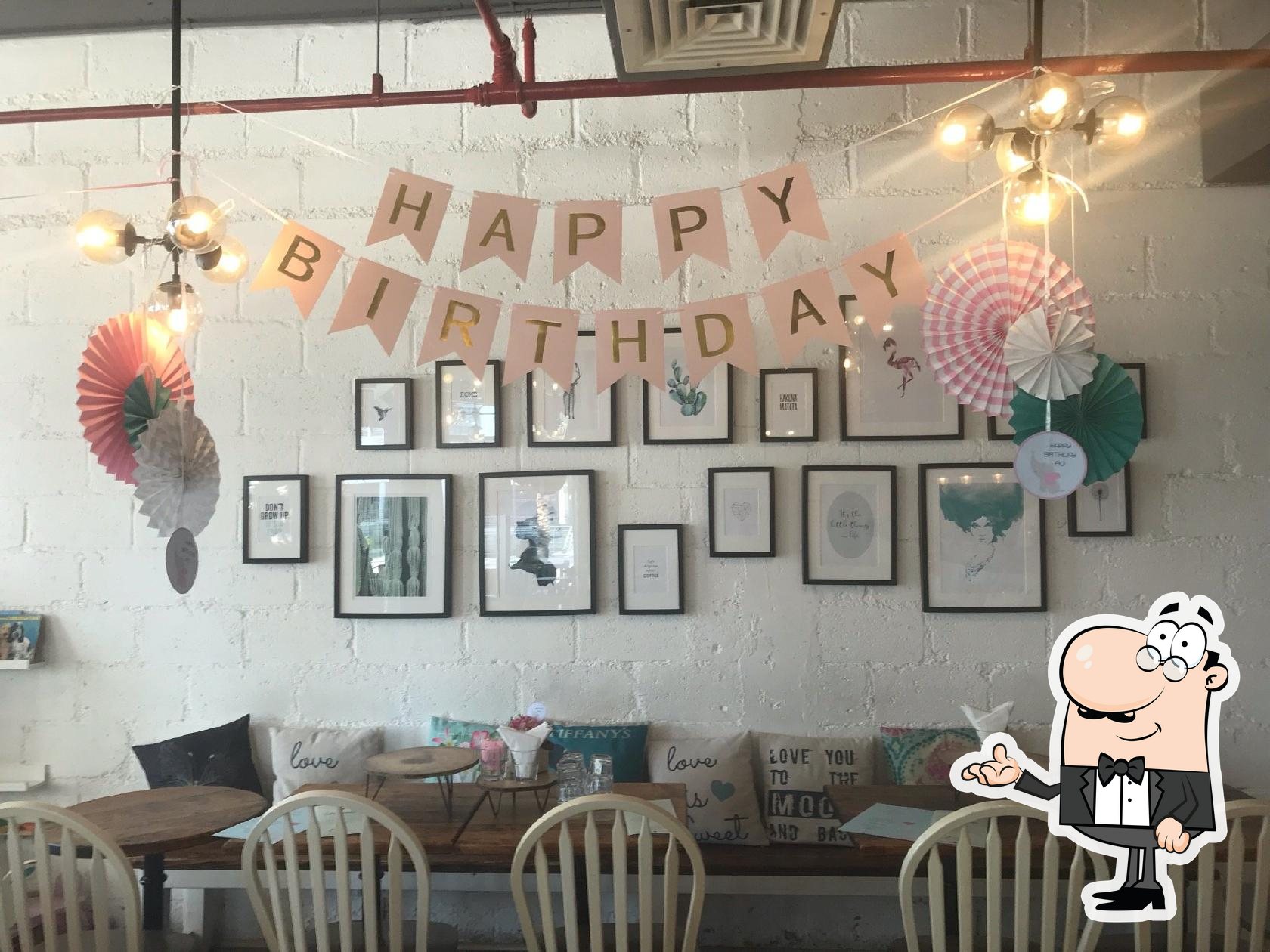 Cafe Confetti, Dubai - Restaurant menu, prices and reviews