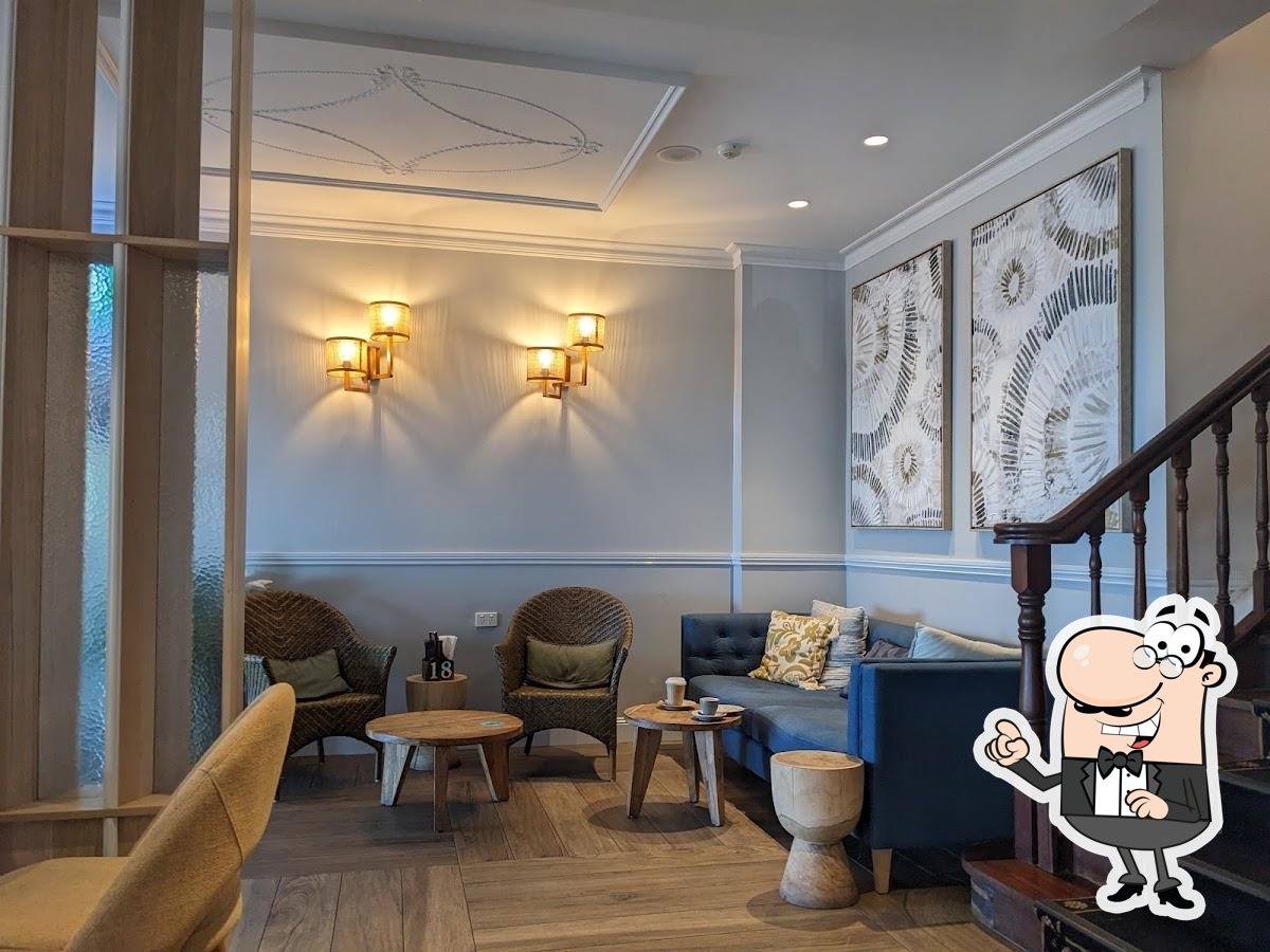 The Full Moon Hotel in Sandgate - Restaurant menu and reviews