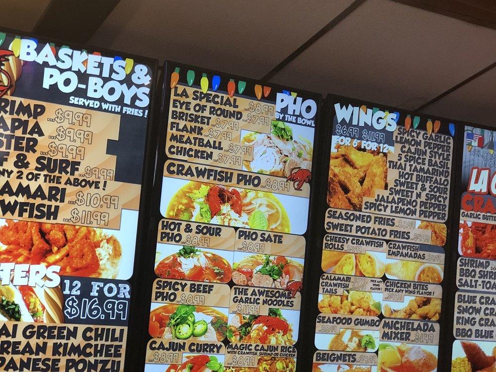 Menu at LA Crawfish restaurant, Missouri City