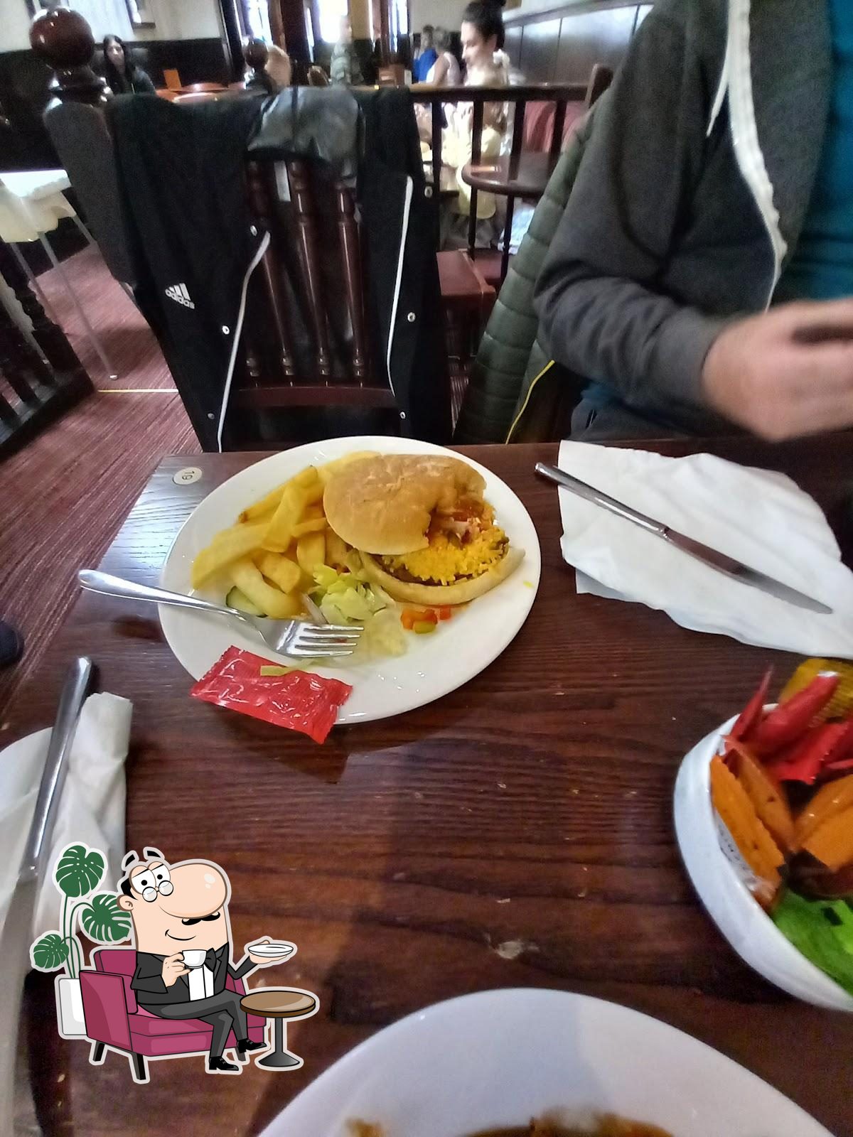 Frasers Bar, Millport - Restaurant menu, prices and reviews