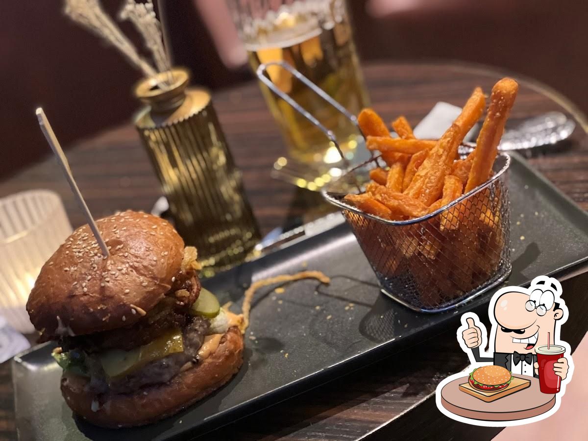 Downtown restaurant, Rain - Restaurant reviews