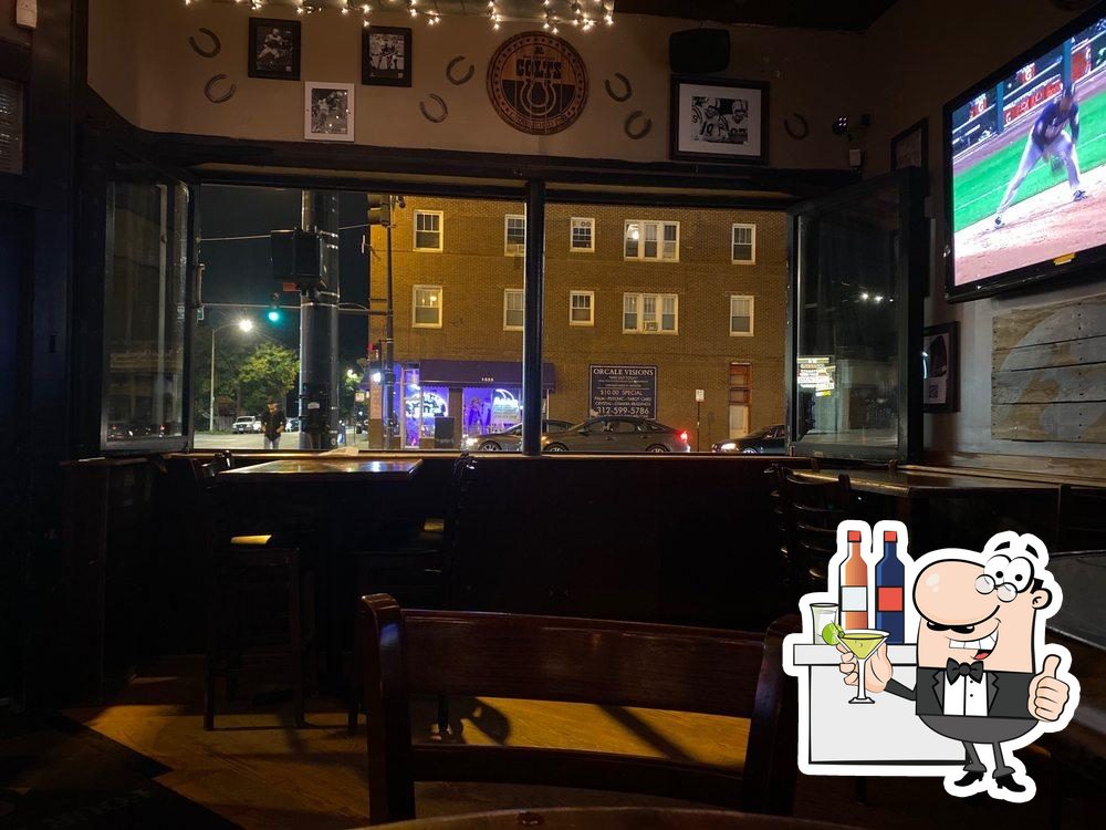 Four Shadows in Chicago - Restaurant menu and reviews